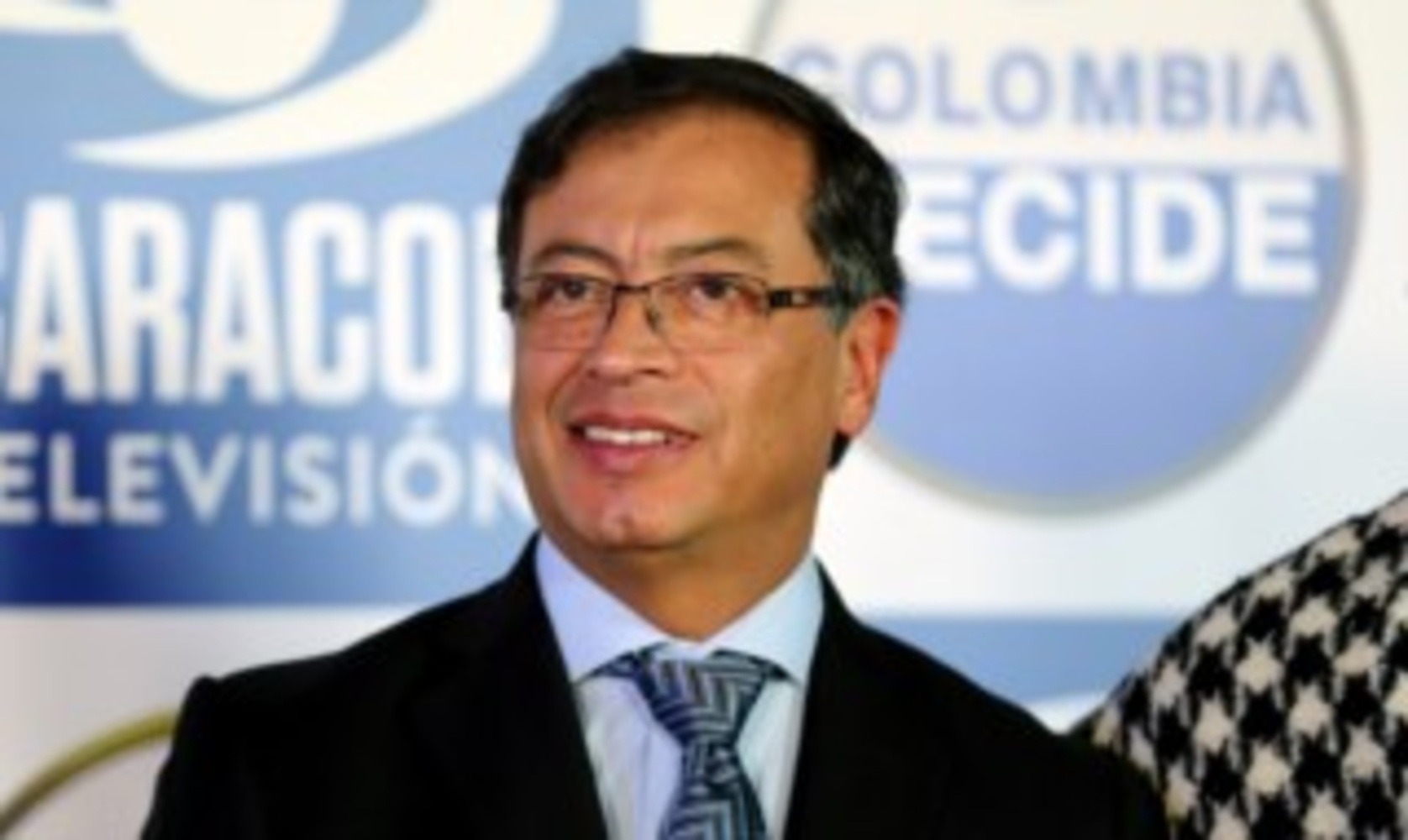 …E o dito Ocidente, e a Nato, a UE e Portugal calam-se, perante este ato totalitário?